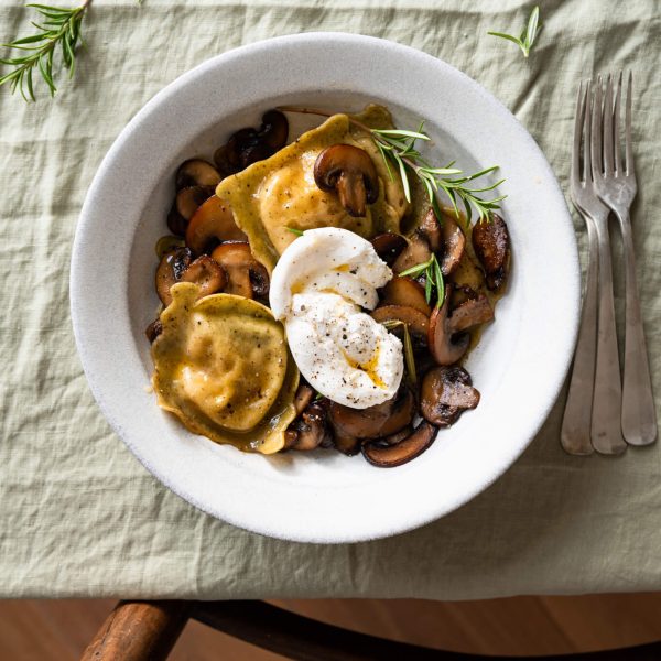 Ravioli met champignons in bruine boter - Food From ClaudNine